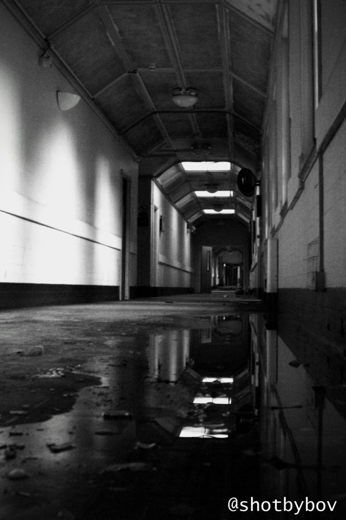 Steven Johnston Showing His Creativity in Street & Urbex Photography